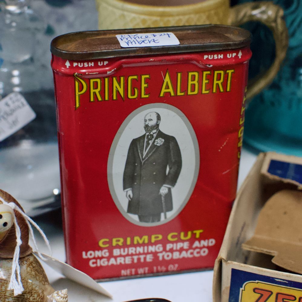 Prince Albert tin